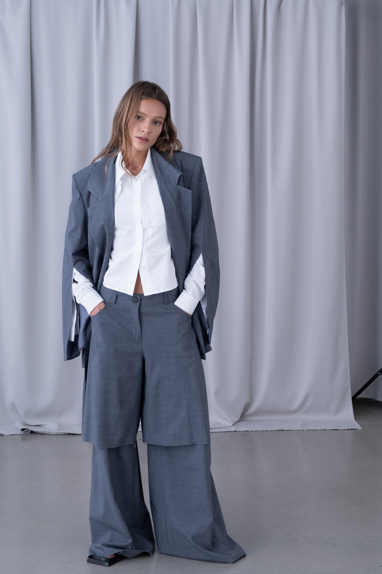 FRAY DECONSTRUCTED BLAZER - Conscious fashion for a complete you - Cassum Studios – CASSUM.STORE