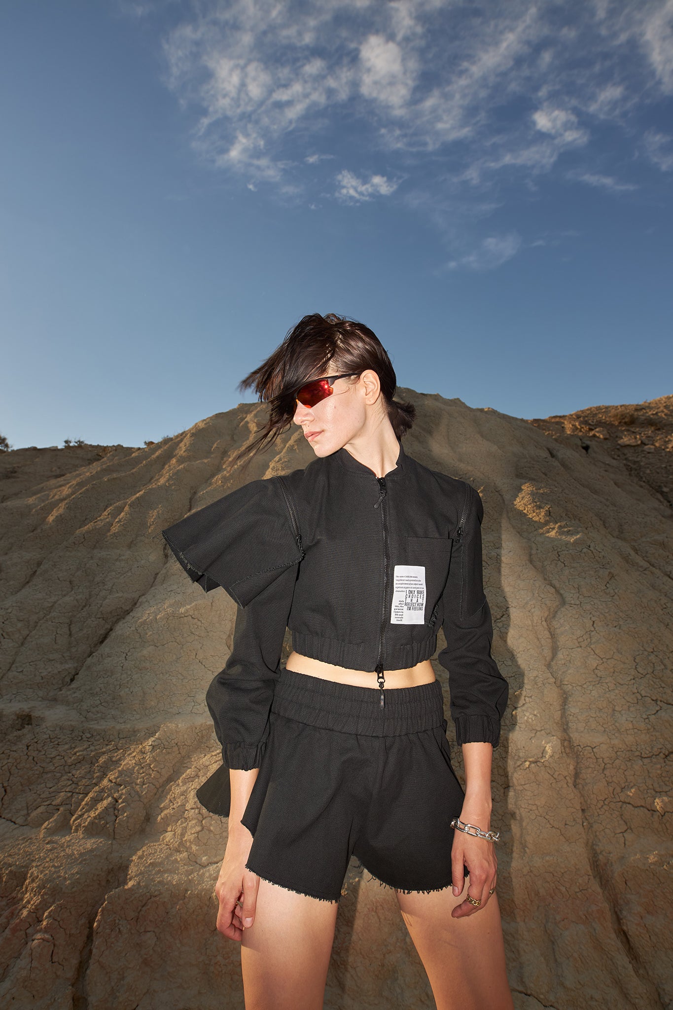 CROPPED DENIM JACKET - Conscious fashion for a complete you - Cassum ...